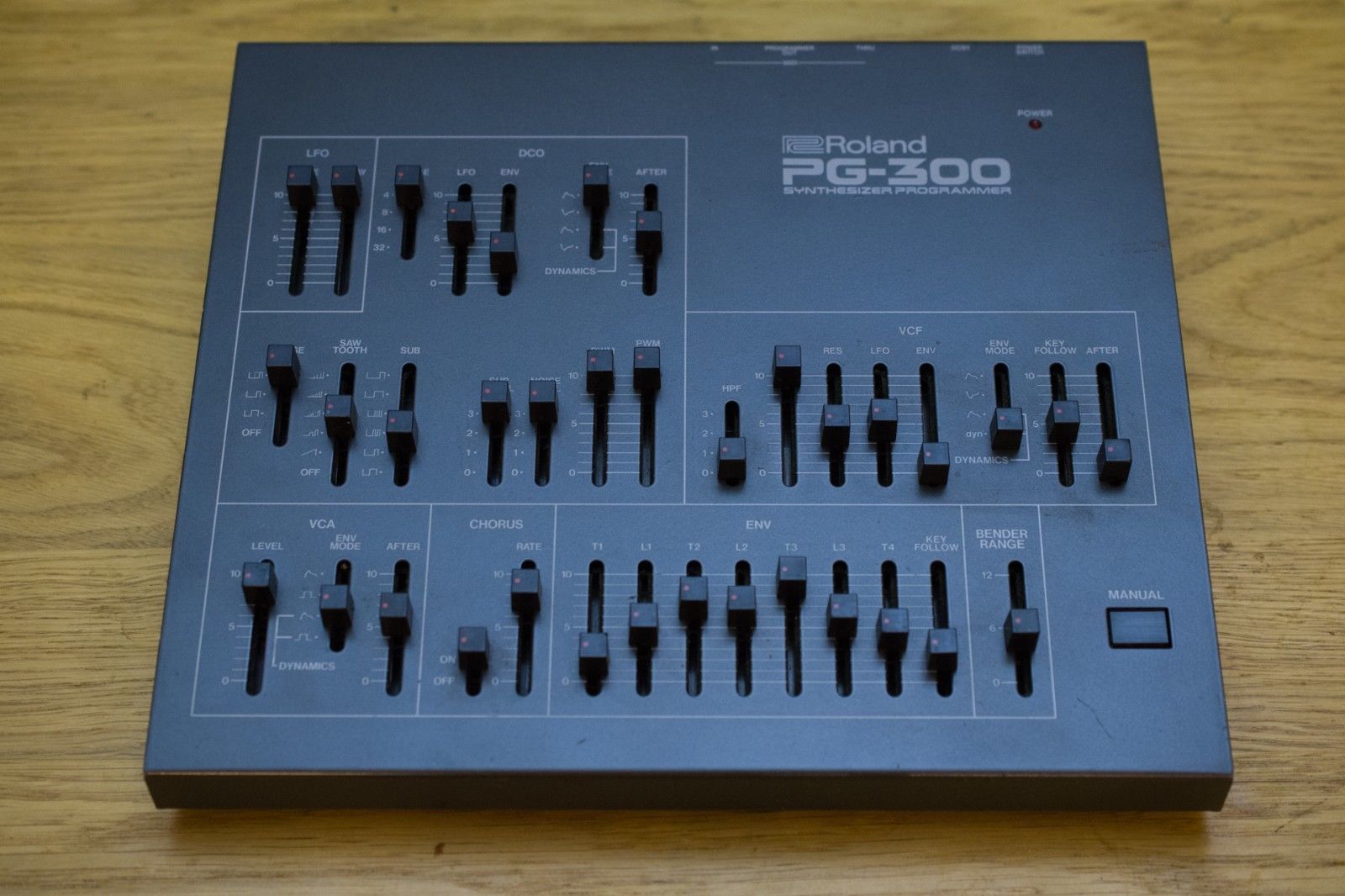 MATRIXSYNTH: Roland PG-300 Synthesizer Programmer for Alpha JUNO 1 & 2