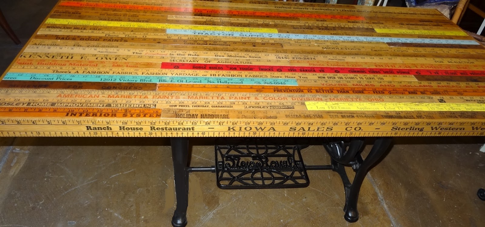 LittleMissMaggie: Yard Stick Coffee Table