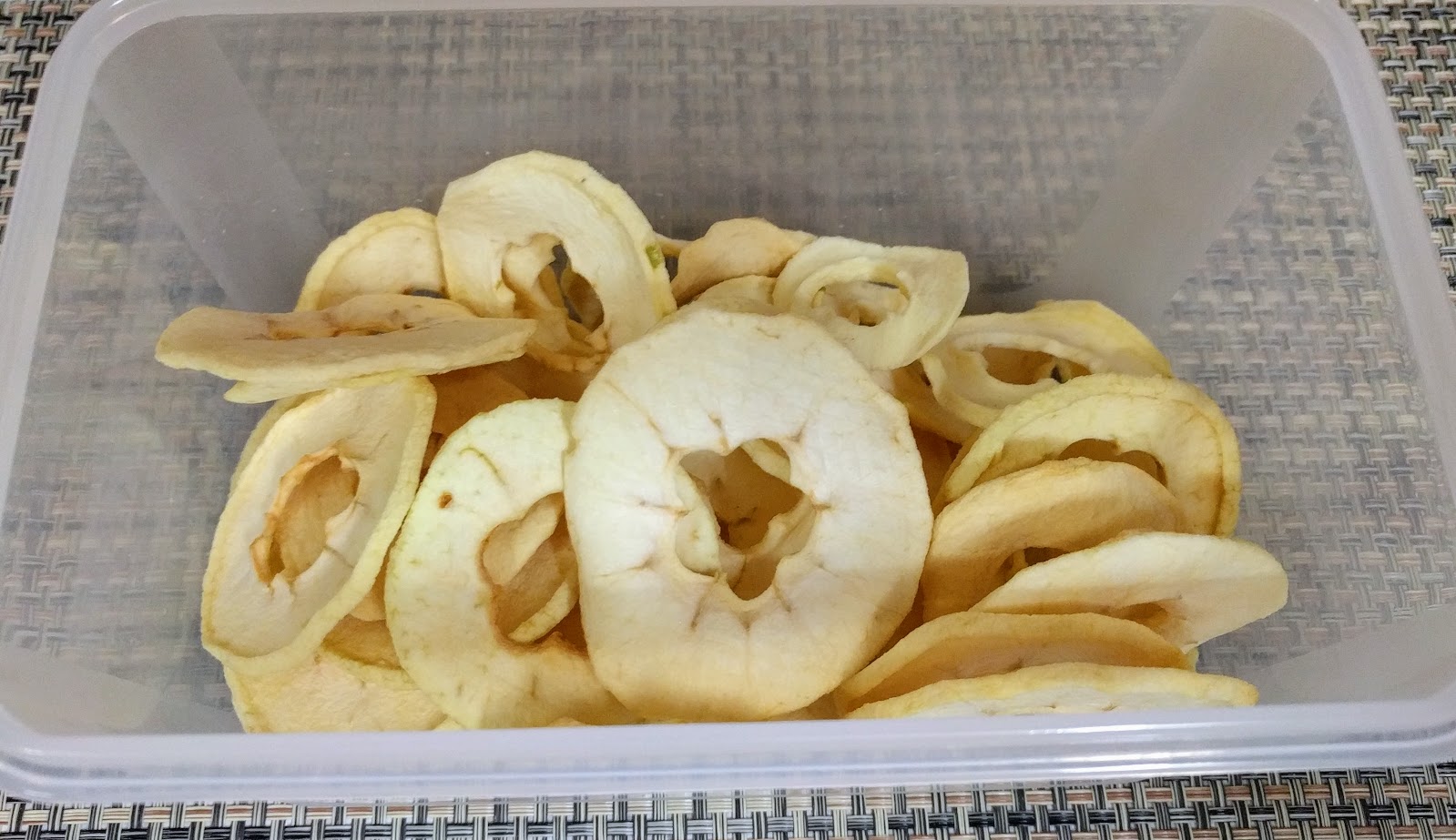 - Apfel Chips / Gedörrte Apfelscheiben