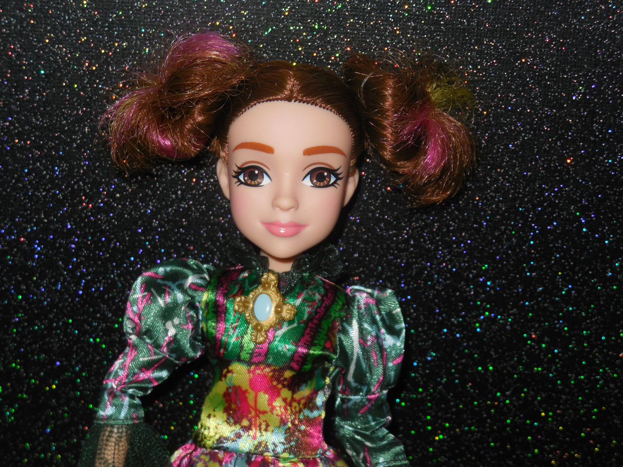 Veni Vidi Dolli: REVIEW: Disney Descendants Dizzy