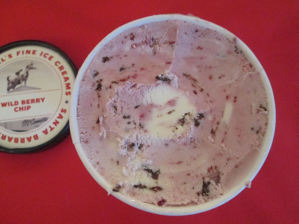 David's Ice Cream Reviews: McConnells's - Wild Berry Chip