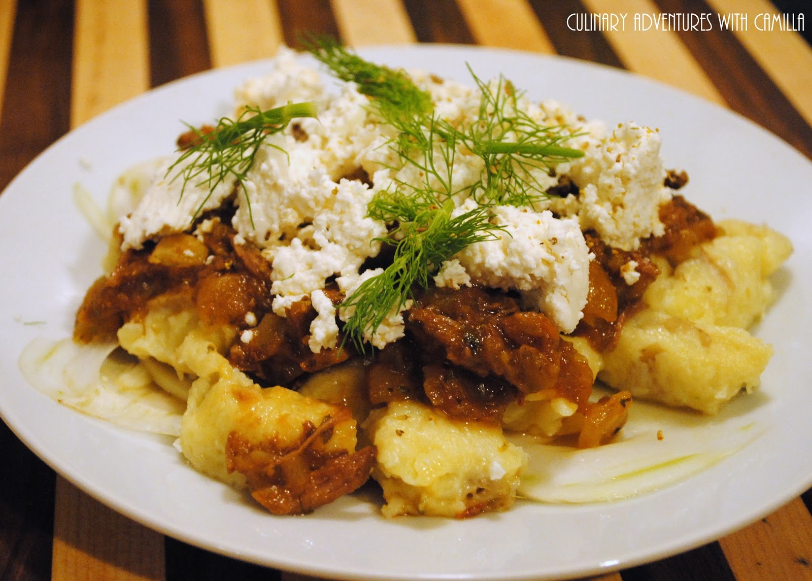 Gnocchi Poutine with Fenneled Curds and Gravy for #SundaySupper #FWCON ...