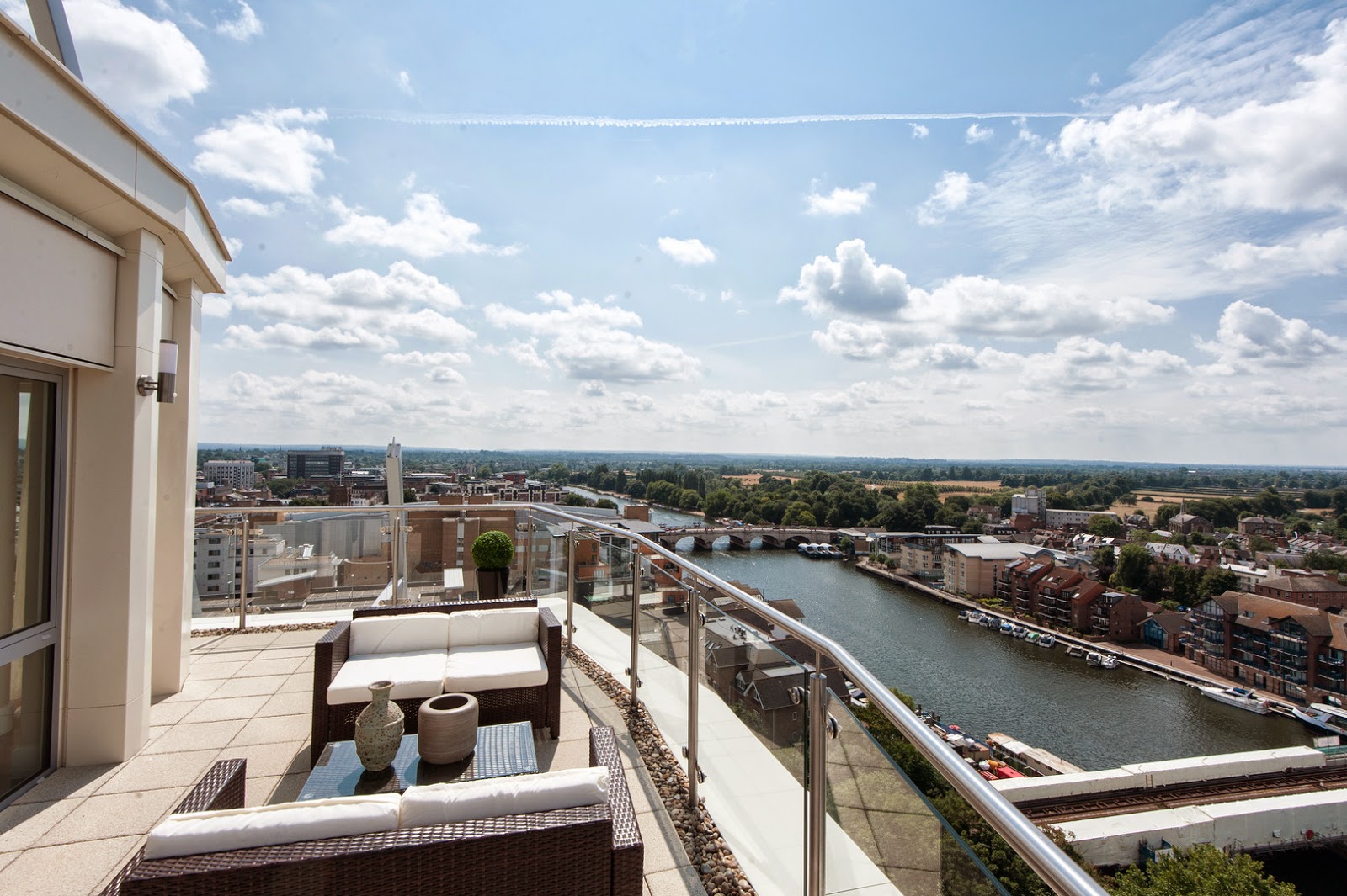 Kingston Riverside, Kingston Upon Thames KT2 5UT