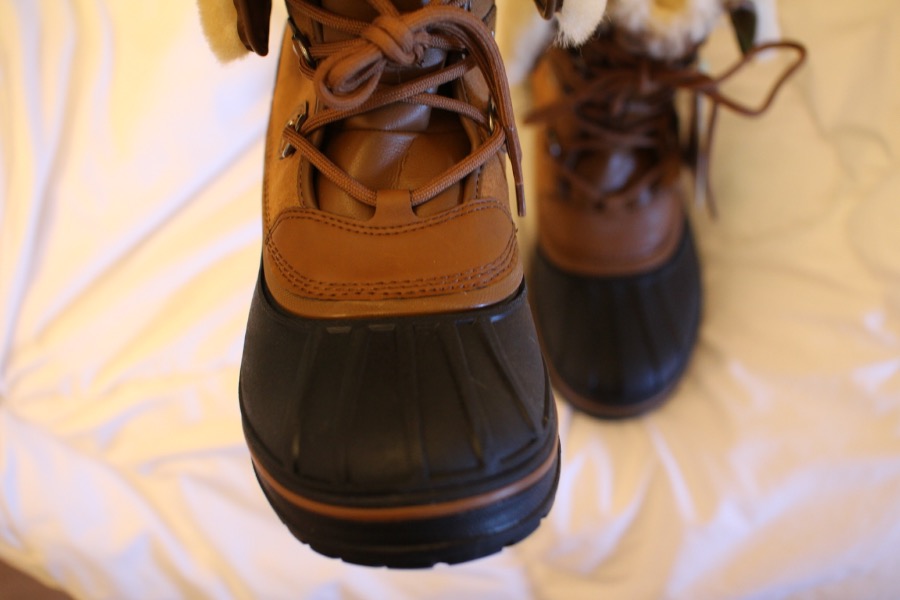 CROCS Women's AllCast II Luxe Snow Boot unboxing