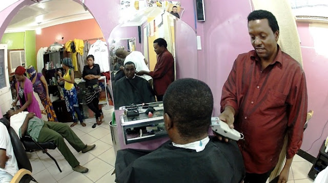 Kusugua Kwa Kutumia Uboo : Jinsi Ya Kukalia Mboo / Tazama kuma ...