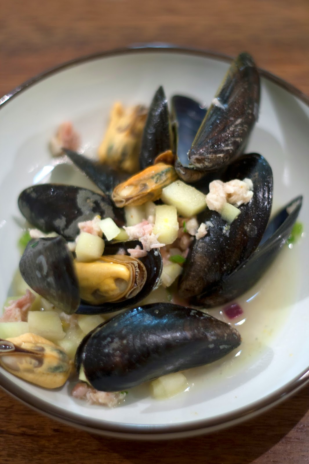 I just Love Fish... en 5 (!) mosselrecepten - Hap en Tap