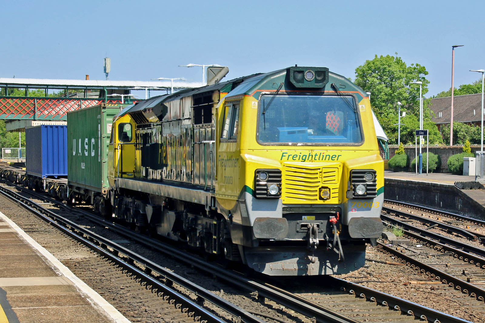47s and other Classic Power at Southampton: Freightliner Class 70 ...