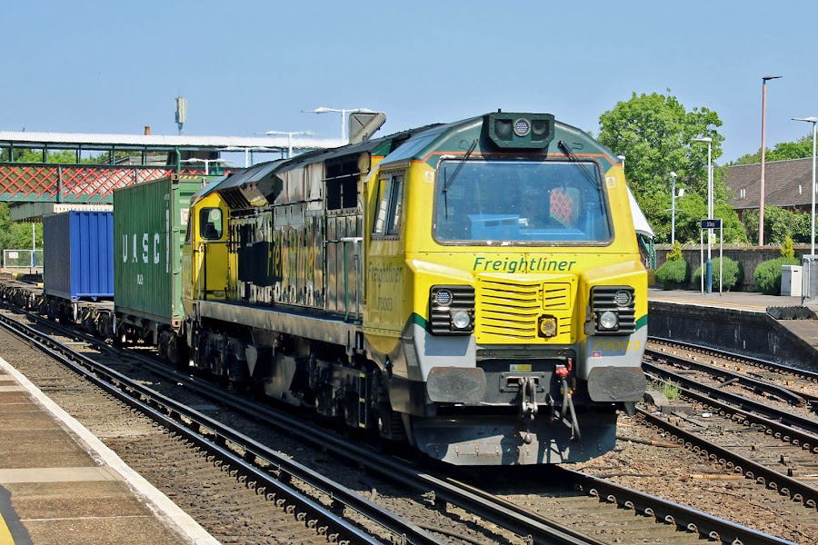 47s and other Classic Power at Southampton: Freightliner Class 70 ...