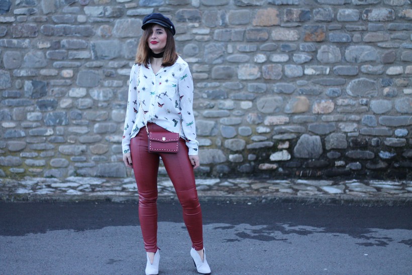 THE DREAM IS PARIS: How to wear burgundy lader pants