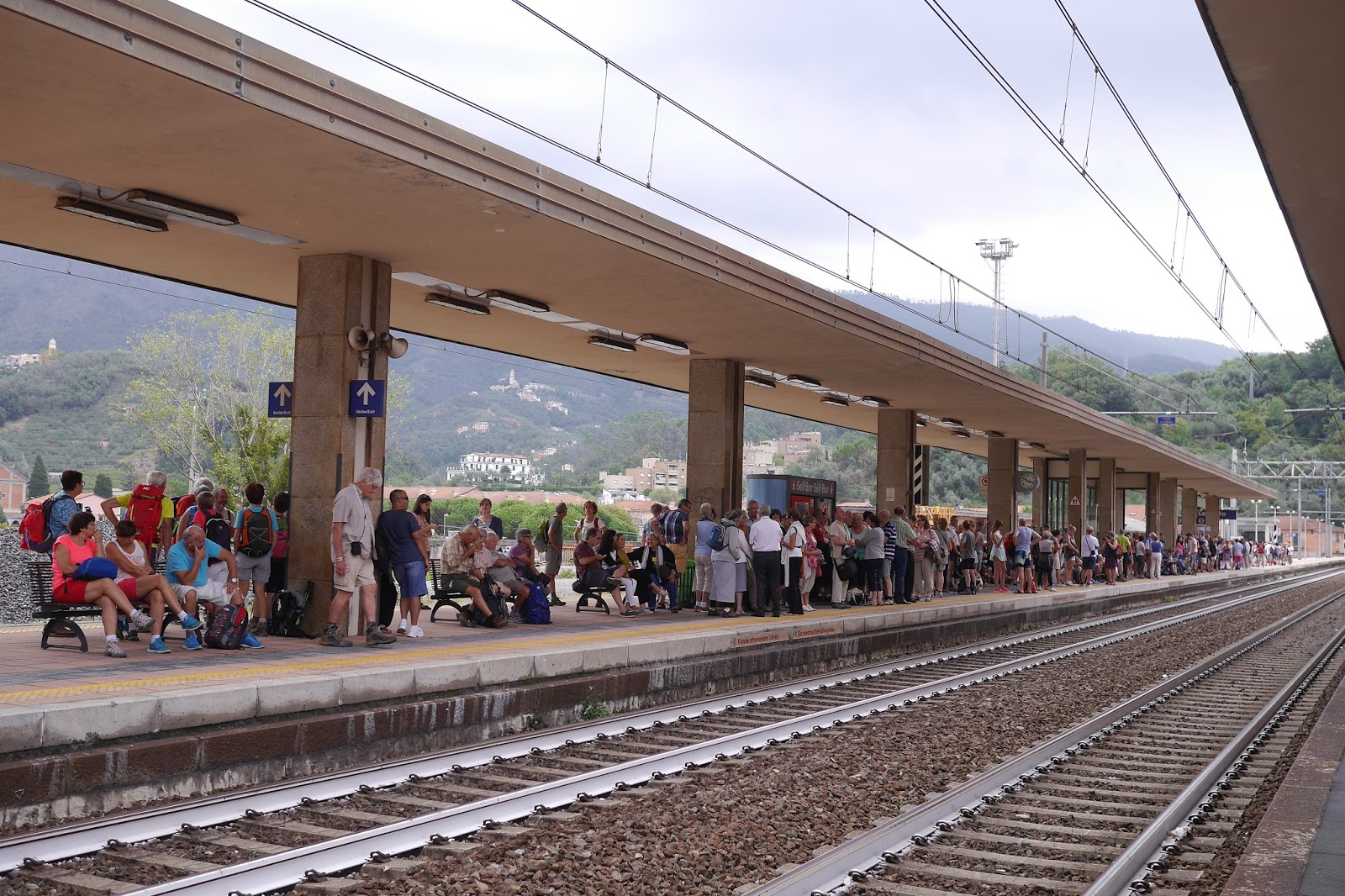 Walking in the country: The Cinque Terre: Overview