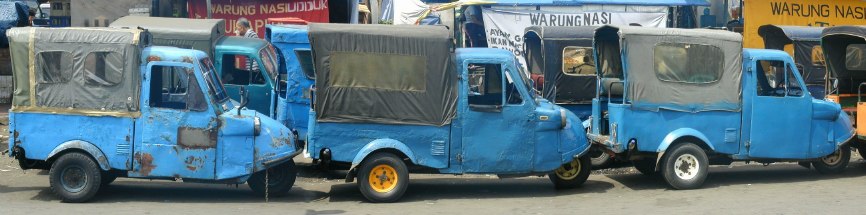 Gambar Transportasi : Kendaraan Roda Tiga Bemo