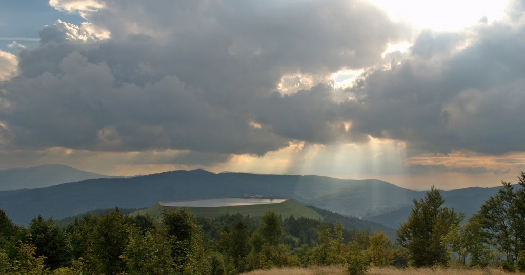 MIĘDZYBRODZIE ŻYWIECKIE - GÓRA ŻAR - KICZERA