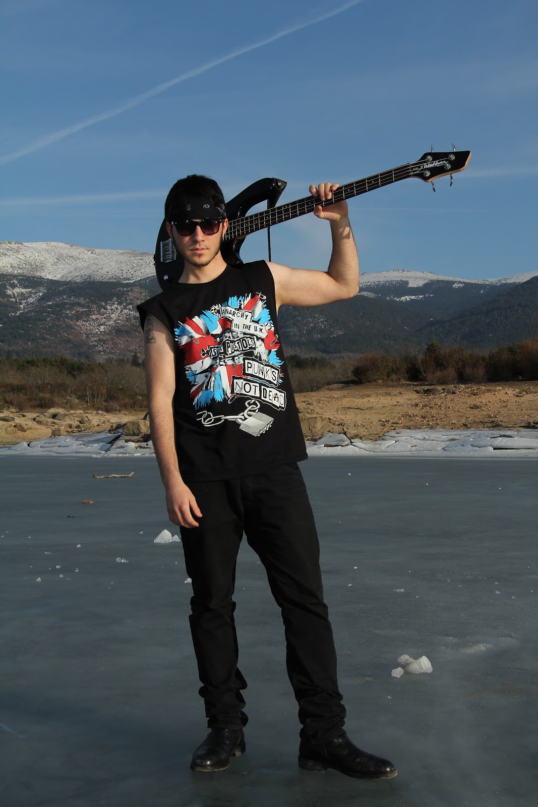 HiSTéRiCaS GrabacioneS: Entrevista a Andrömeda. El heavy se hace joven