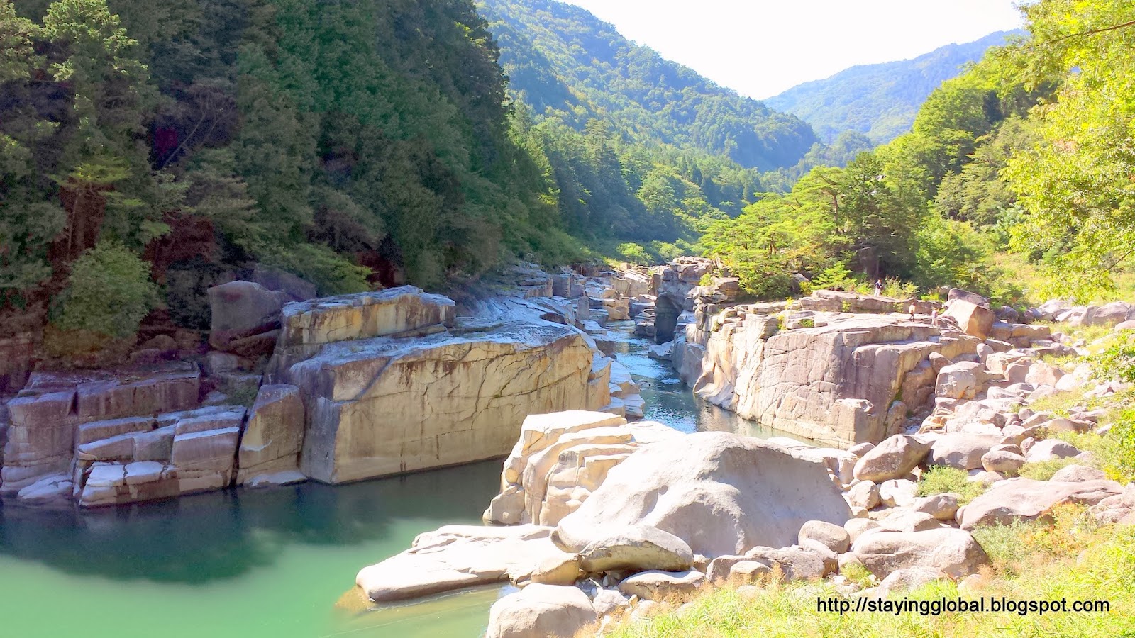 A Global Life: Nezame no Toko