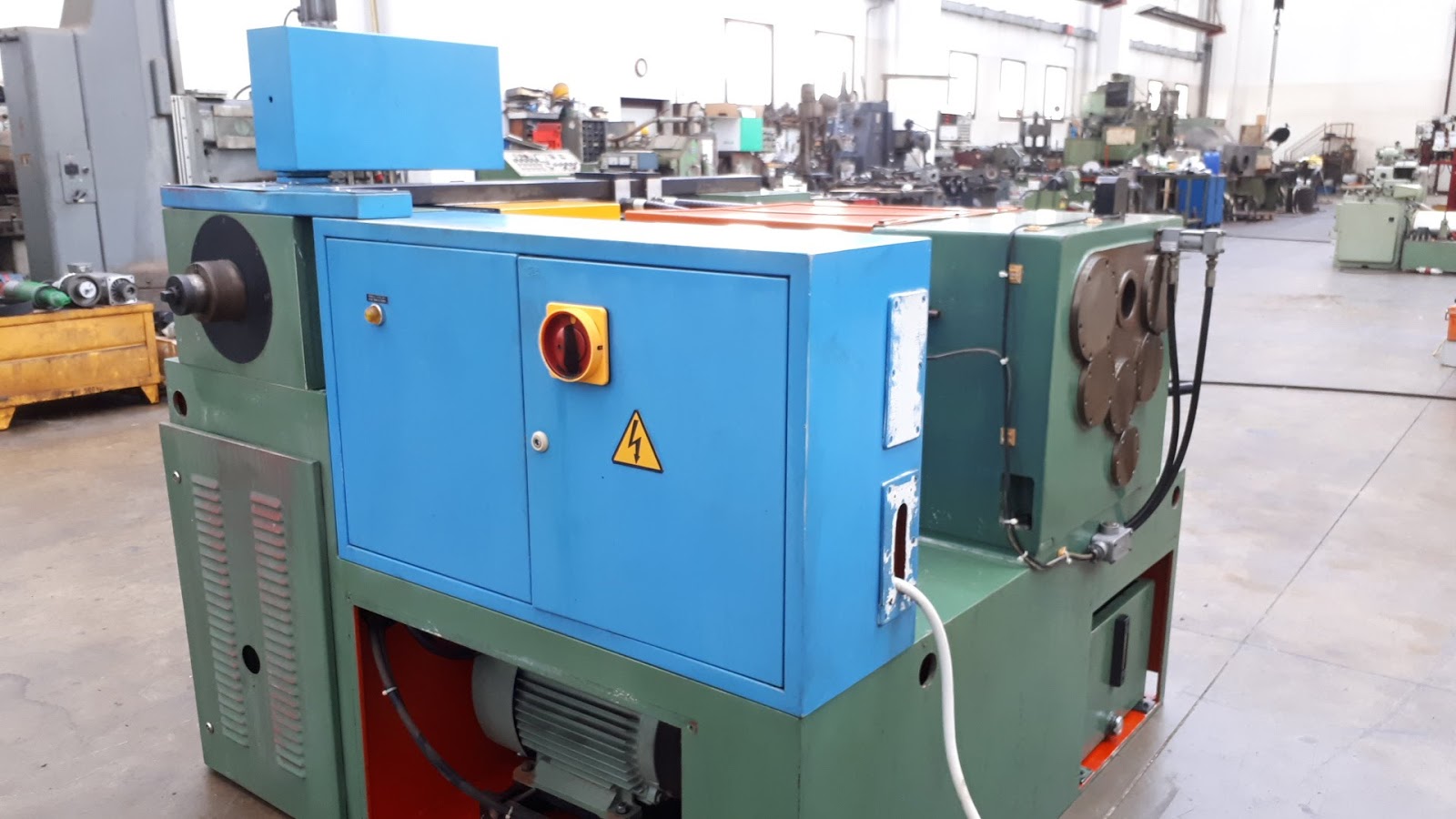 Mimu macchine utensili machine tools werkzeugmaschinen: Rullatrice ORT RP30U