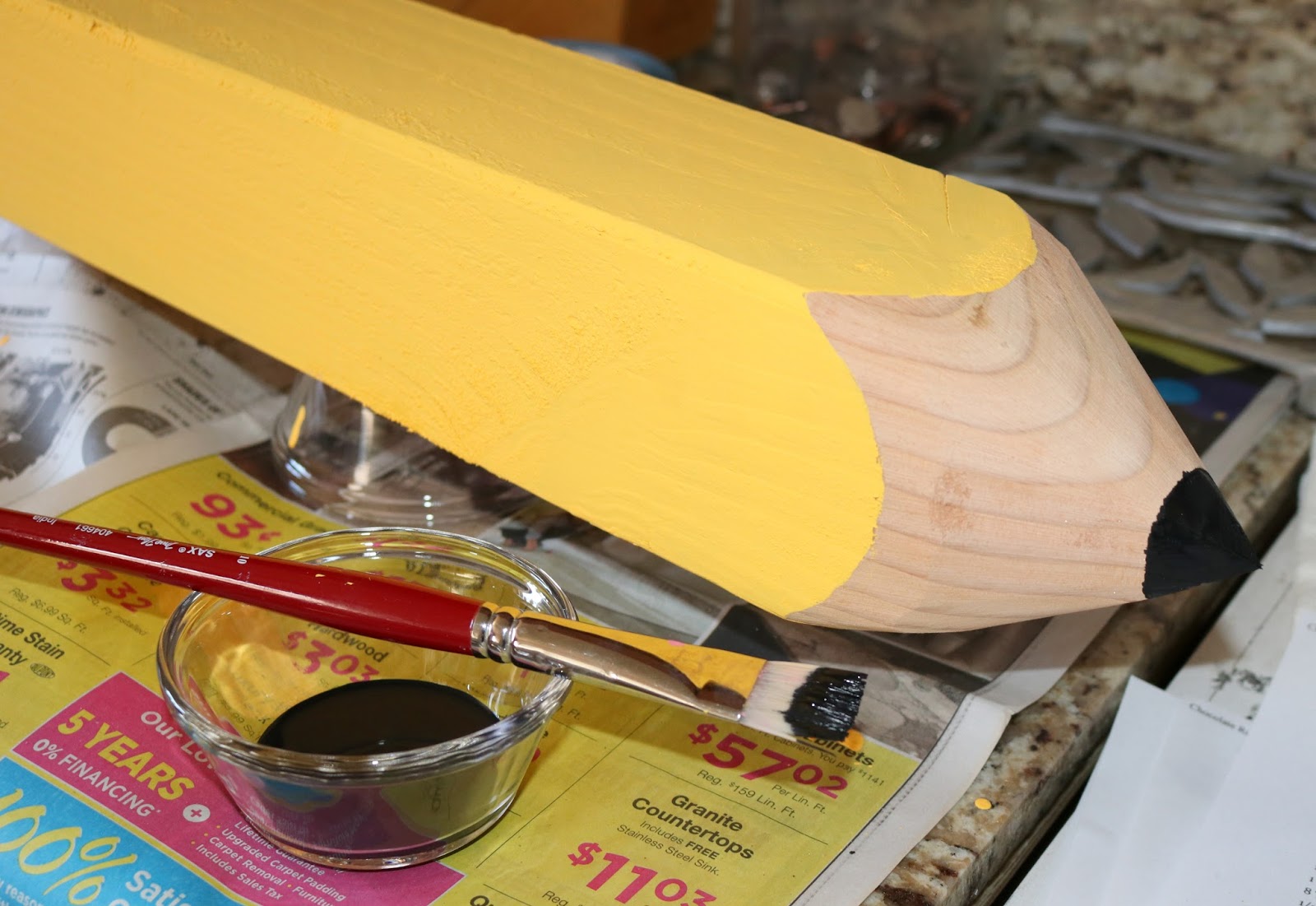 Invite and Delight: Giant Pencil Tutorial