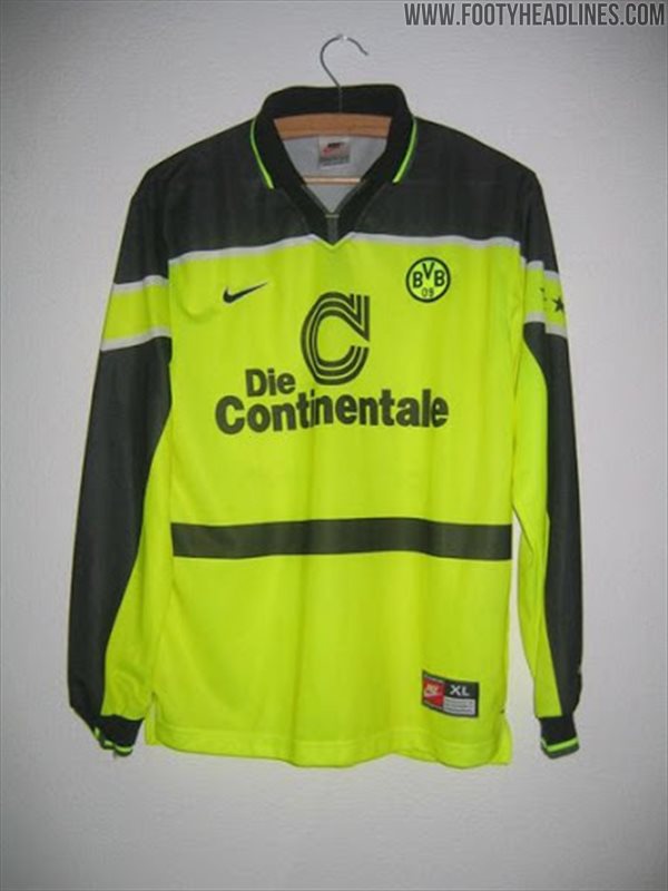 Only Football Fans See Kits: 32 Of Most Iconic Football Kit Sponsors in ...