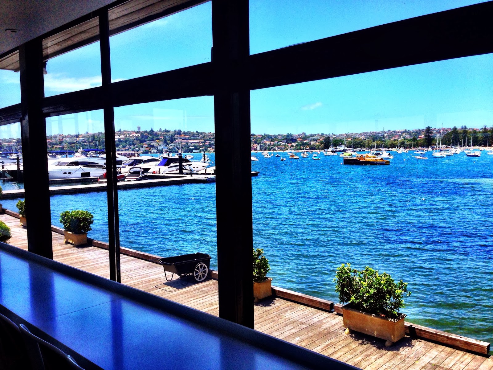 JENisHUNGRY: The Sailor's Club