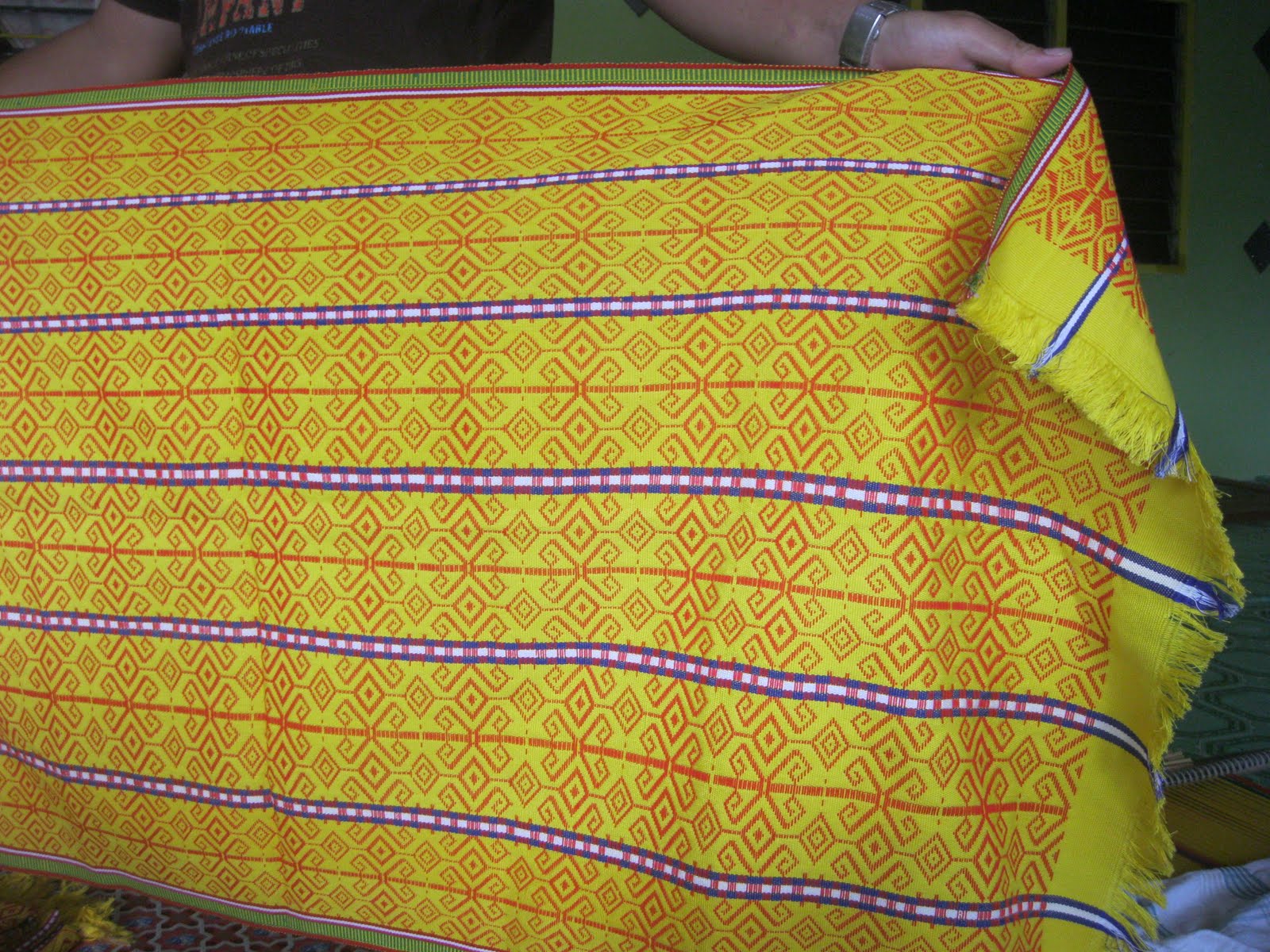 Tenunan Sarawak: Kain Tenunan Sarawak