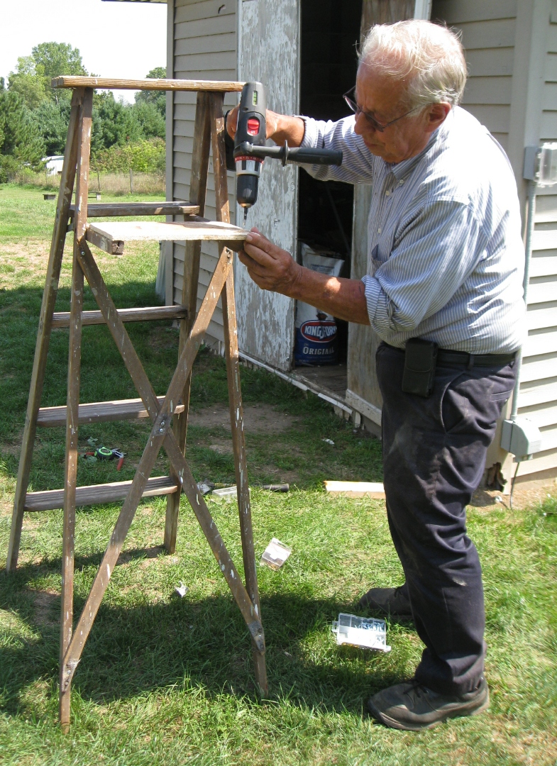 Kammy's Korner: A Rickety Ladder, A Neighbor Grandpa, and a Craft Show ...