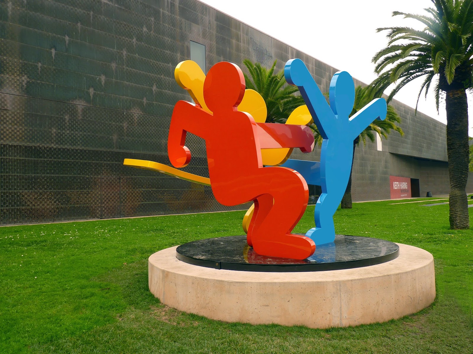 The Blue Elephant: Some Images from the Keith Haring Exhibit at the ...