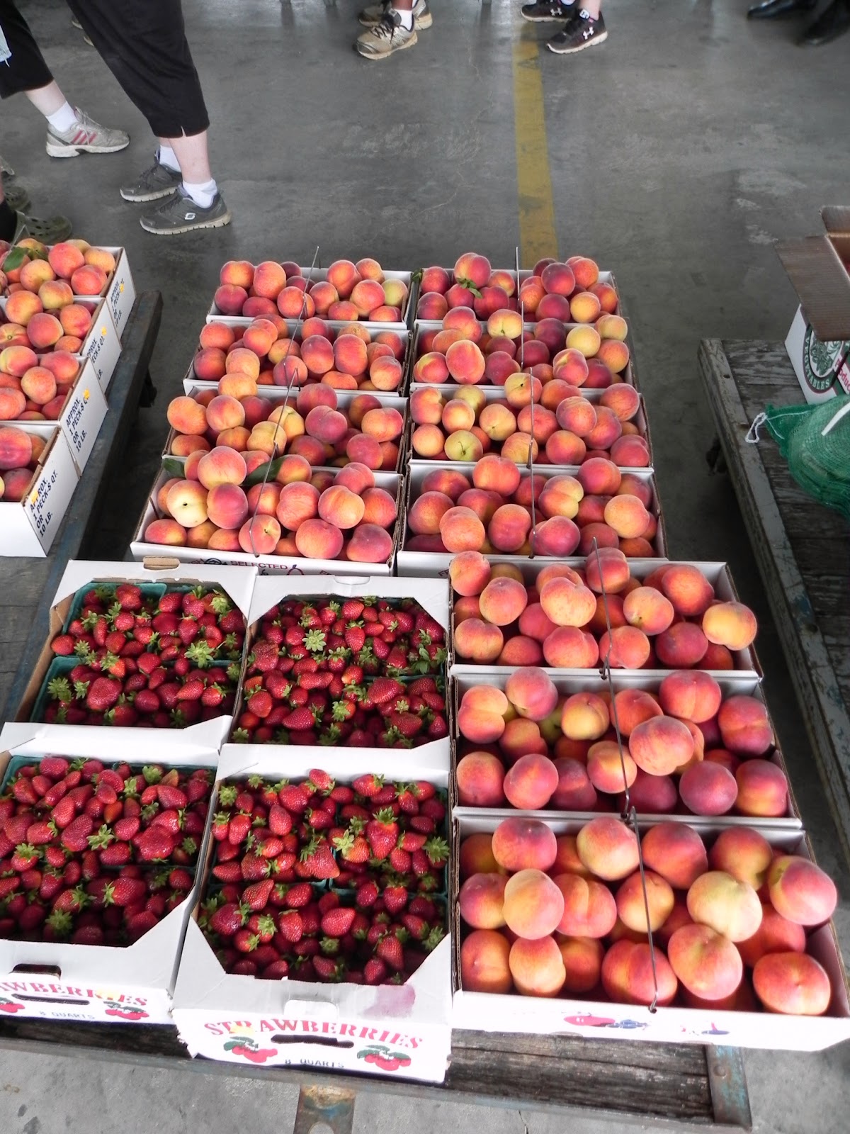 Gone Walkabout 2: Veggie Overload at the Amish Produce Auction