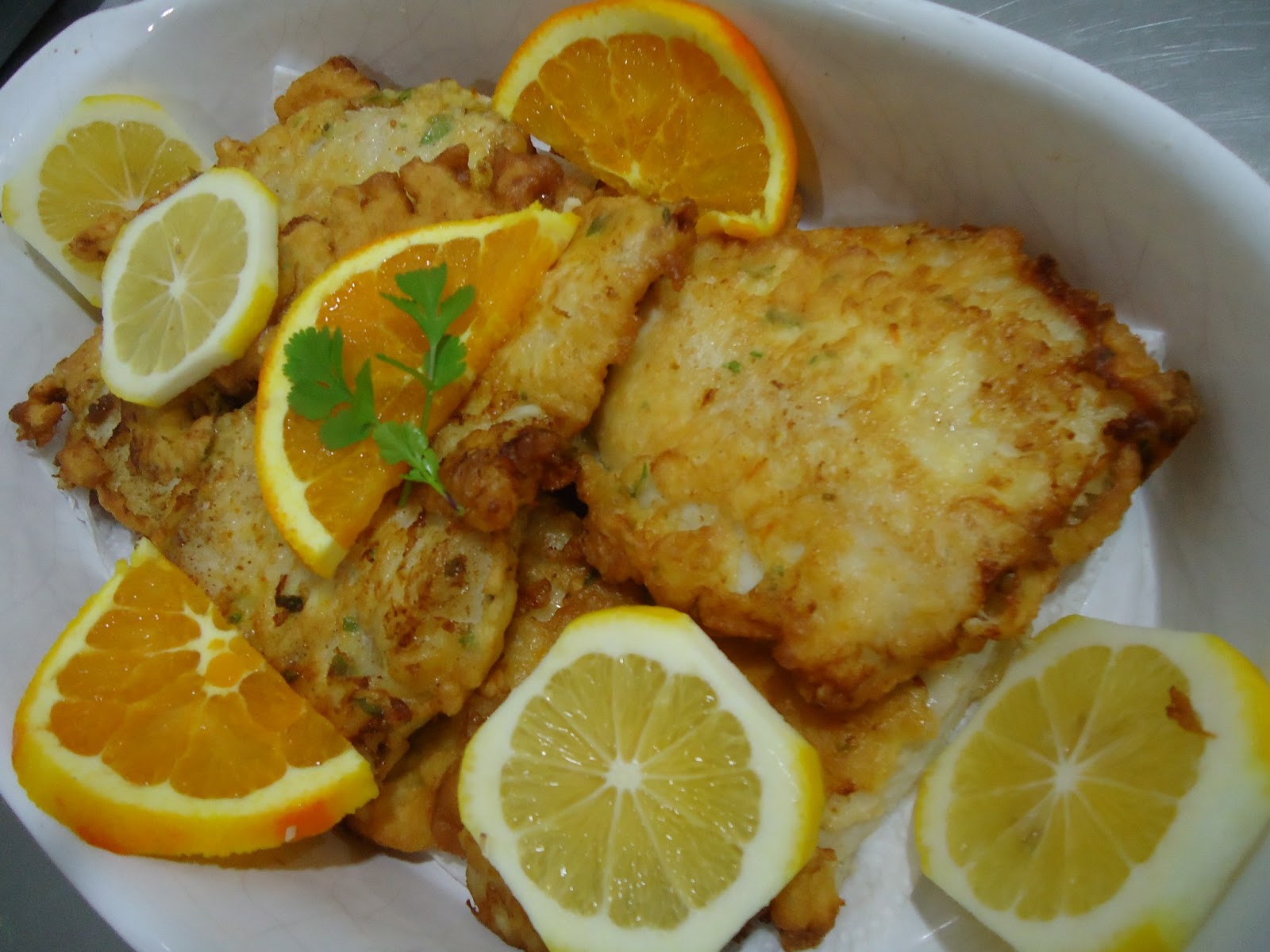 Doce Tentação: filetes de pescada em polme aromático de ervas e laranja ...