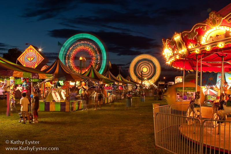 Photographing Carnival Rides At Night