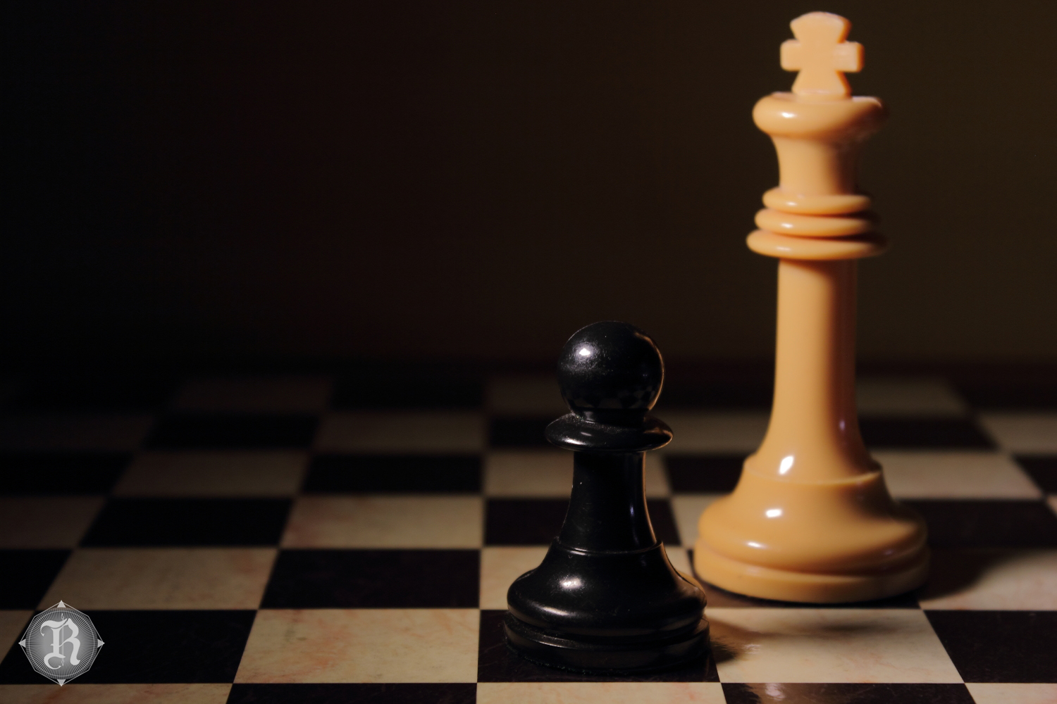 La serpiente del Edén: Mueve el peón