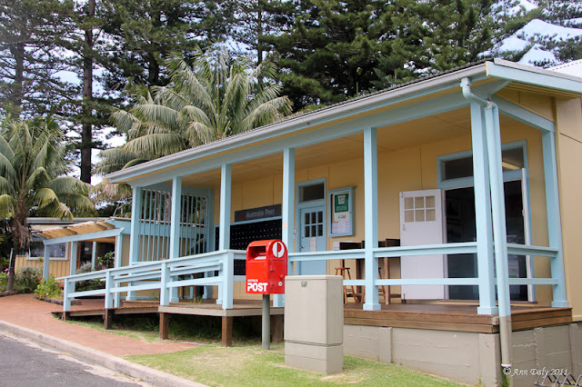 Sydney Meanderings: Lord Howe Island - Downtown