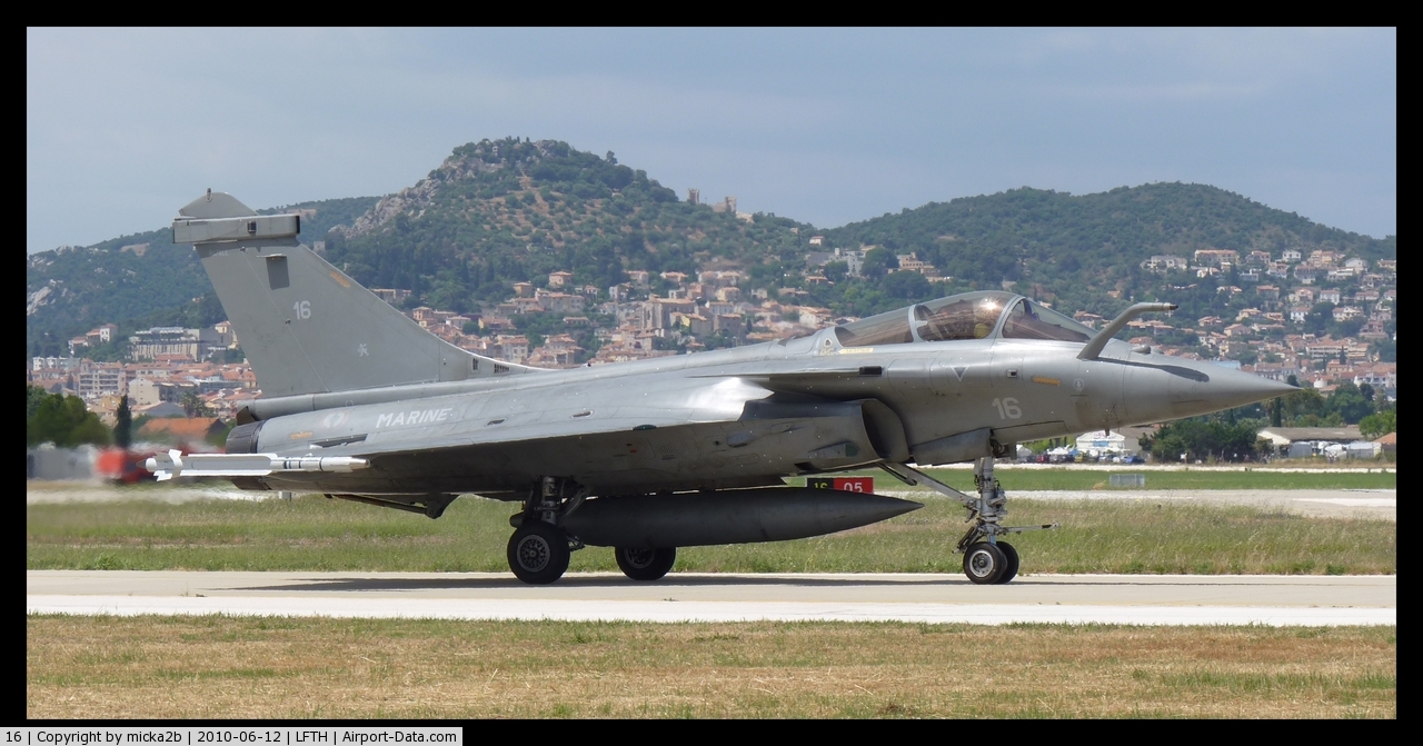 Rafale News: 12F Rafale M Squadron training at Hyeres Naval Base