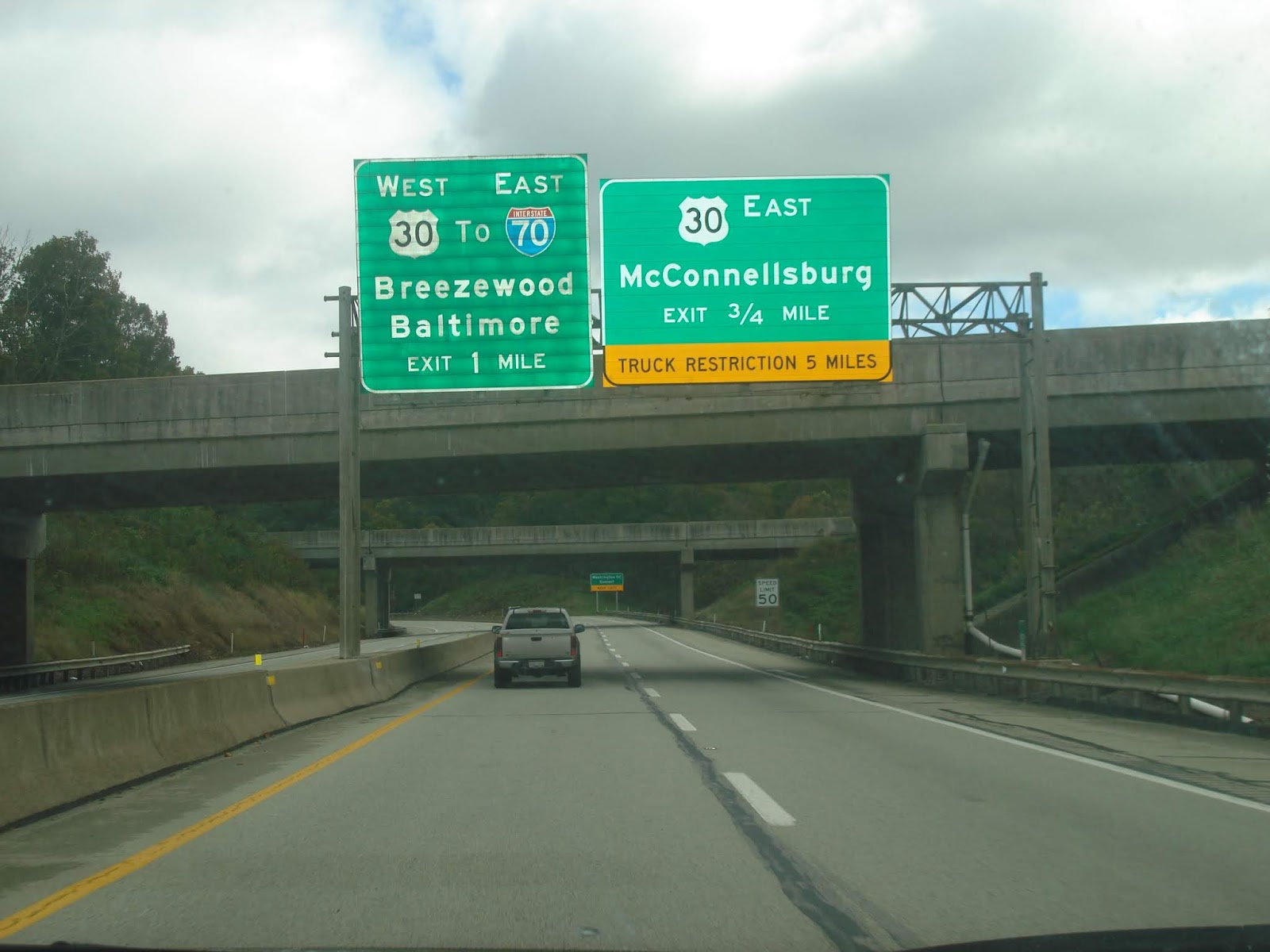 Luke's Signs: I-76/PA Turnpike, Route 30, & I-70 - Breezewood, PA