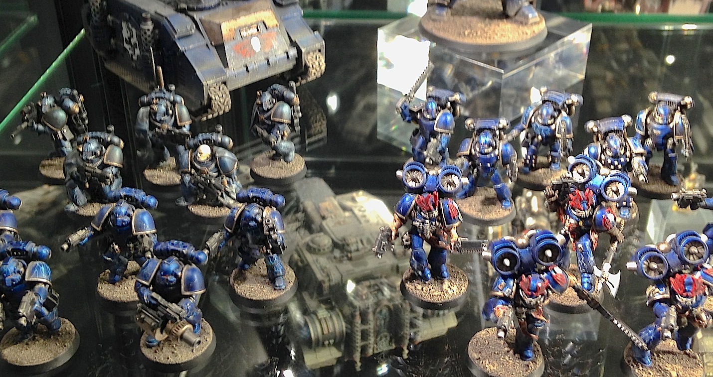 Warpstone Flux: Warhammer World: Night Lords of Horus Heresy