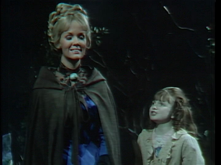 Shadows on the Wall: An Online Dark Shadows Fanzine: 1897: The Return ...