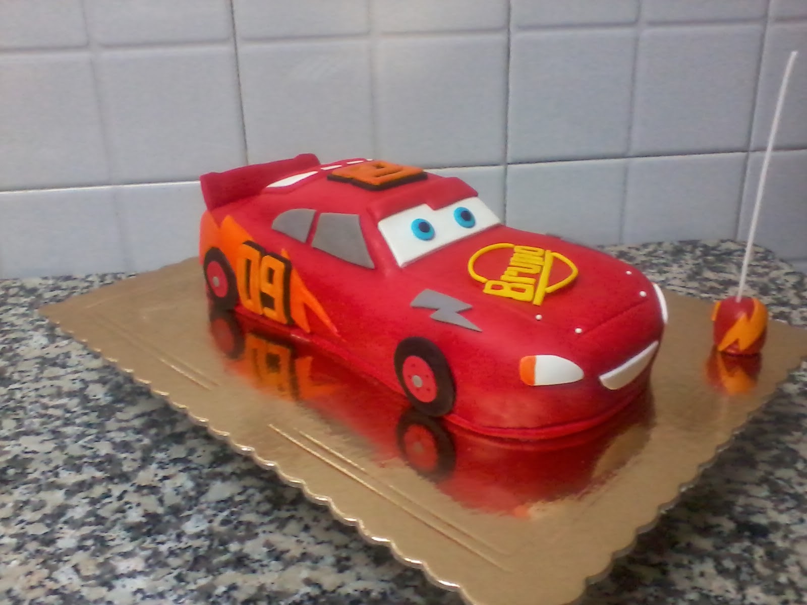 São Bolinhos: Faisca Macqueen