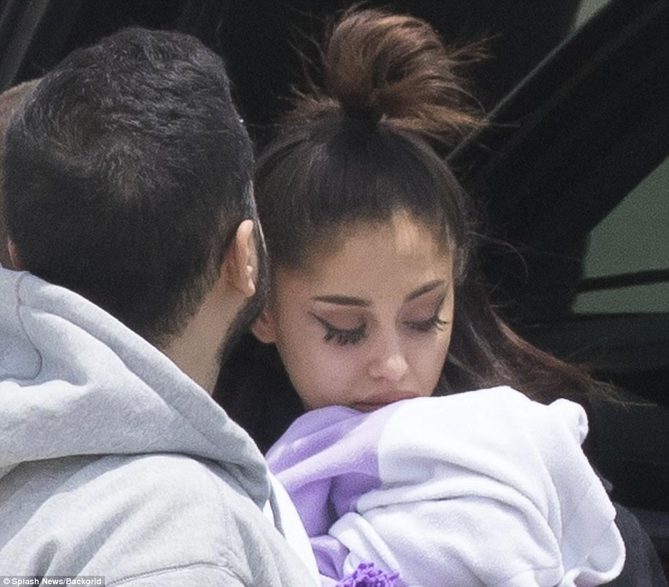 Photos: Ariana Grande seen for the first time in Florida after ...