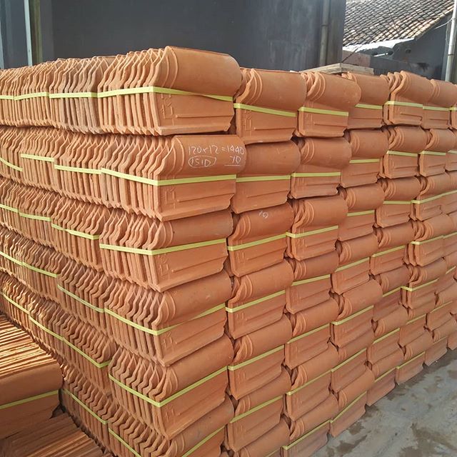 Pusat Jual Genteng Mayong Jepara: BERANDA