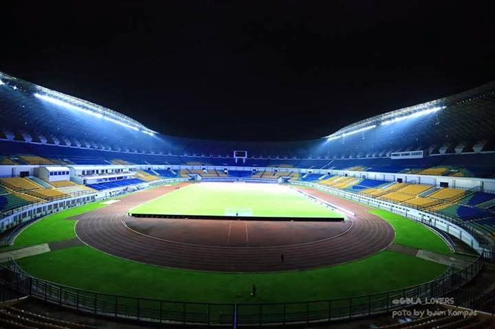 Prediksi dan Info Seputar Sepak Bola: Foto-foto Kemegahan Stadion ...