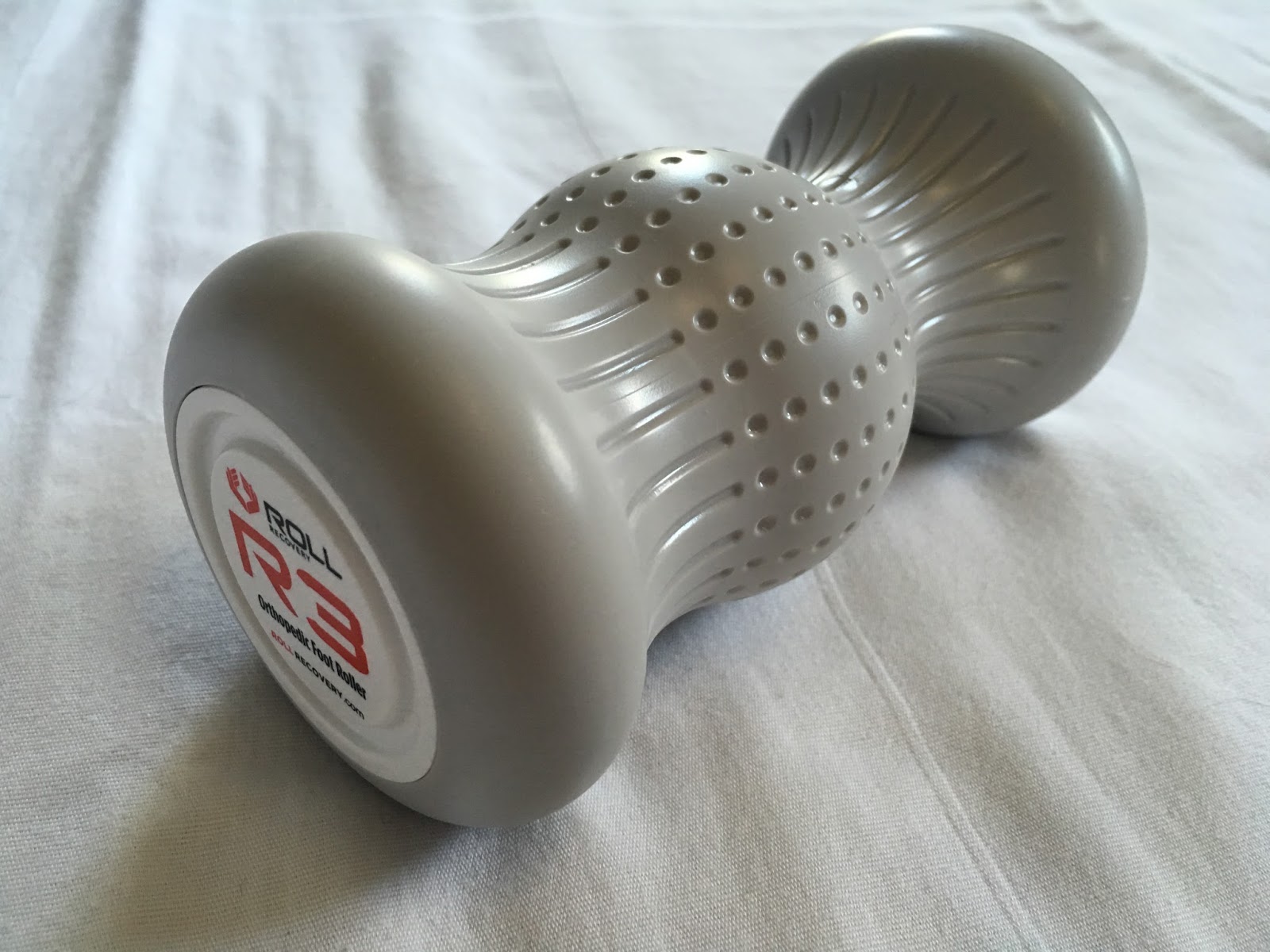 Runnergirl Training: Product Review - Roll Recovery R3 Foot Roller