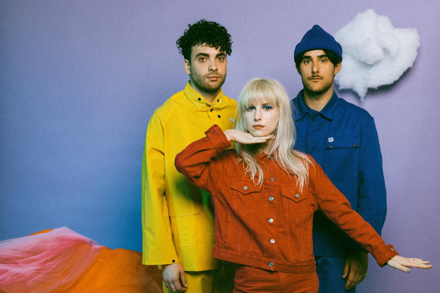 Talk About : Transformasi Baru Paramore | Freak List