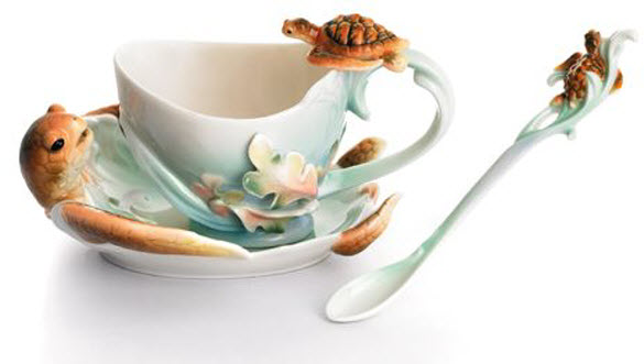 Elegant Tea Cup and Saucer Designs