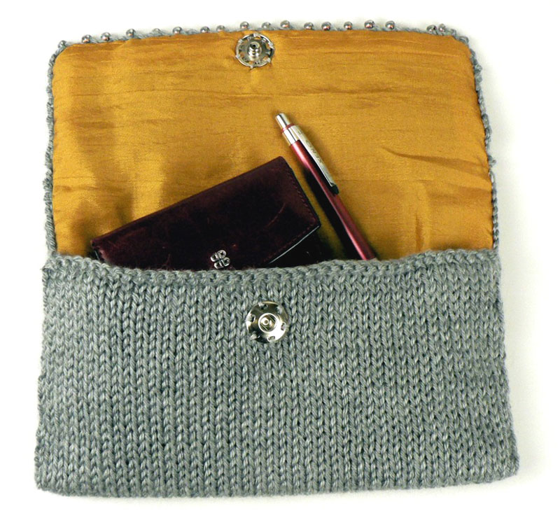 Ultimate Sweater Machine: Beaded Envelope Purse - Free USM Pattern