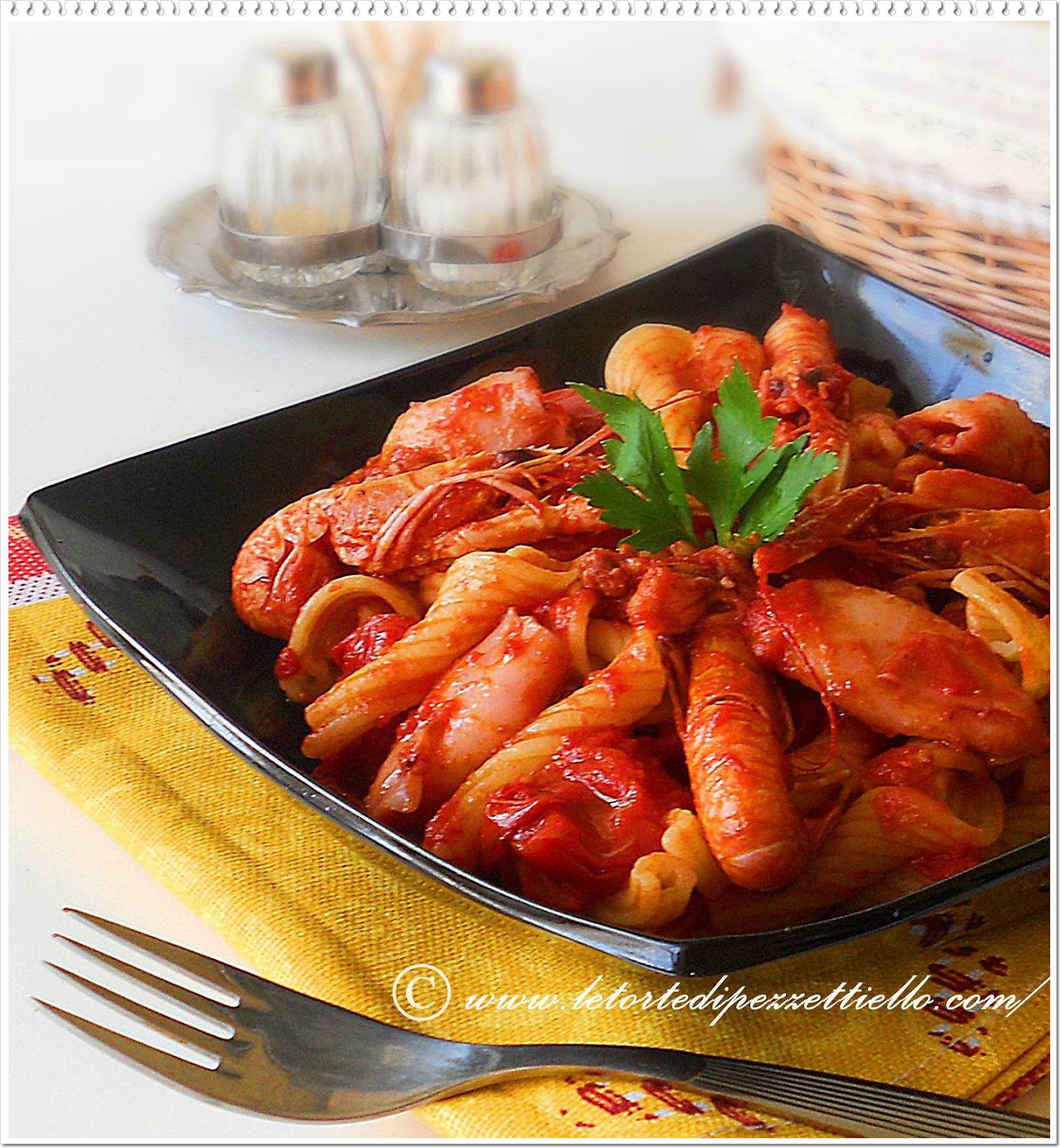 Torchietti con scampetti e calamaretti | Le Torte di Antonella Cacossa ...