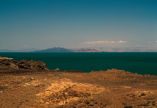 Beautiful Sceneries of Kenyan Republic: The Lake Turkana In Turkana County