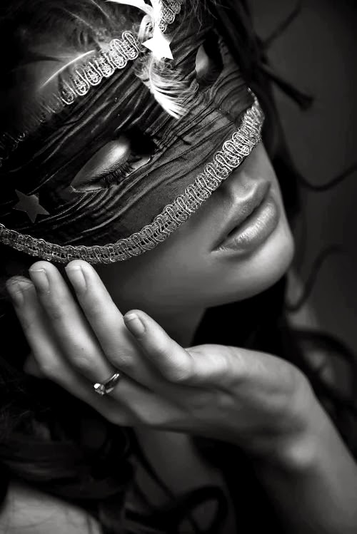 Beautiful colorful pictures and Gifs: Masquerade mask-Animated Gif.