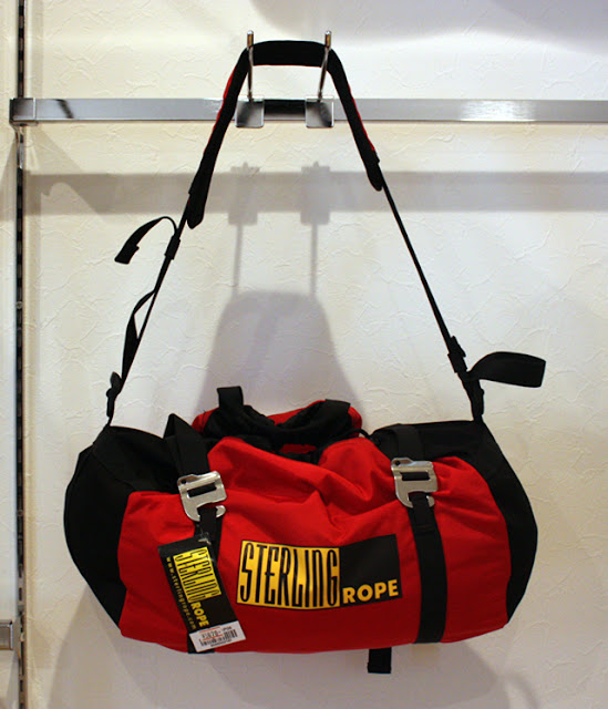 kironico boulder park: 鮮やかな赤のロープバックSterling Rope 「Rope Bag」入荷!