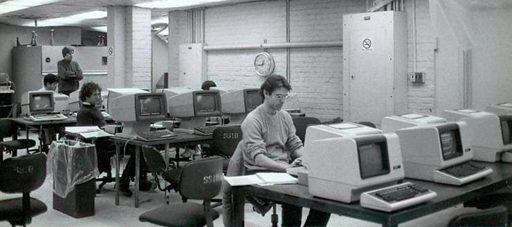 Exo Cruiser: Digital's DECSYSTEM-20 - Part 1 - External Parts