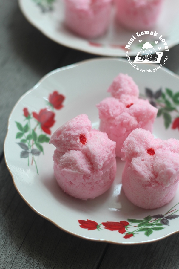 Nasi Lemak Lover: Huat Kueh (Tapai Steamed rice cupcakes) 答拜米发糕