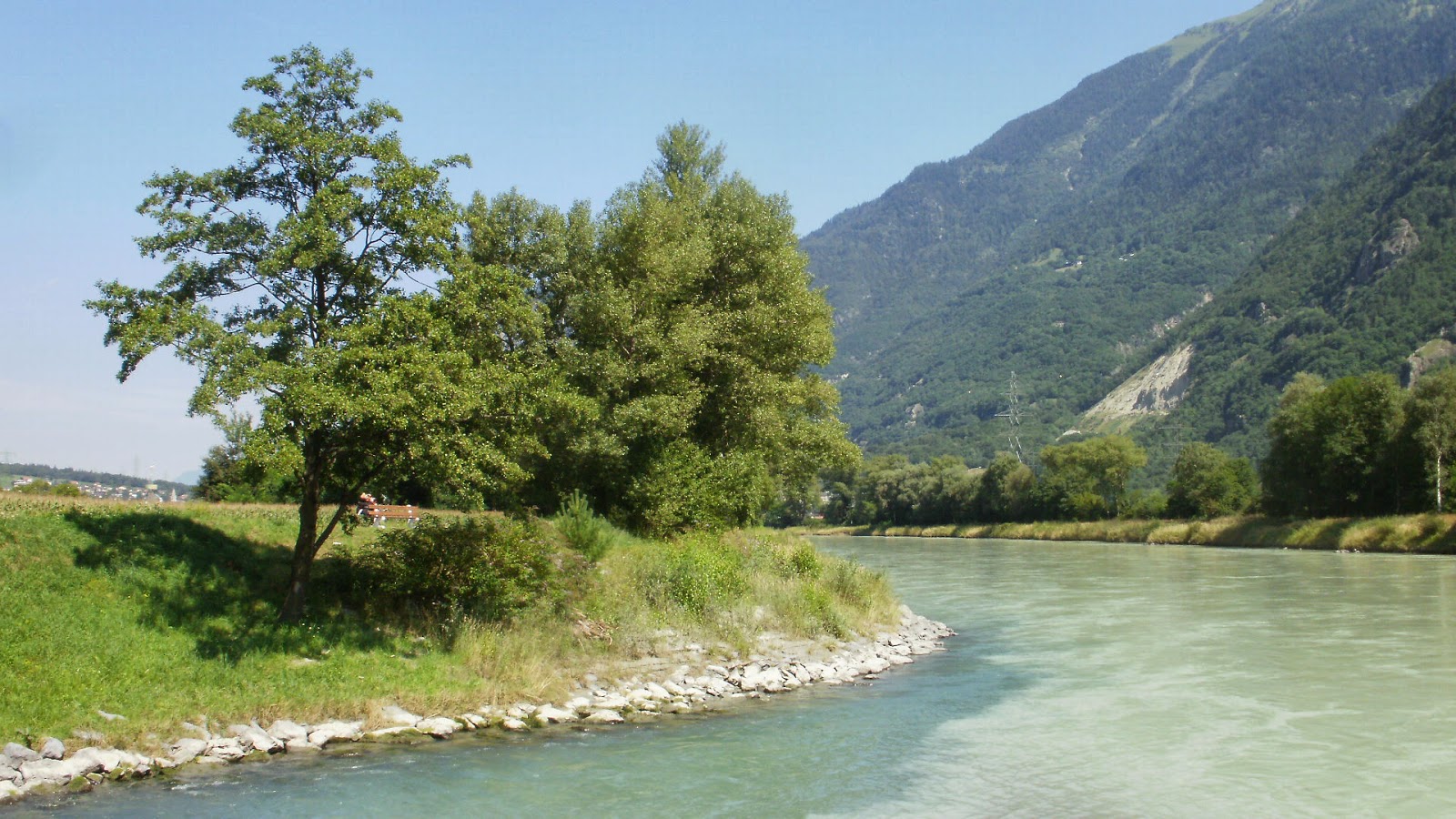 EXCURSII CU BICICLETA: Elvetia