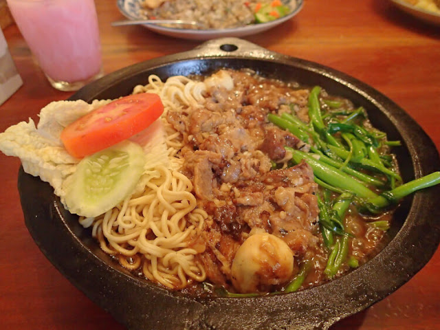 Sagoo Kitchen, Resto Favorit Para Toean dan Njonjah